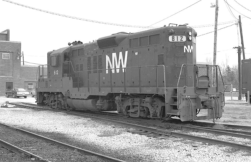 NW GP9 812